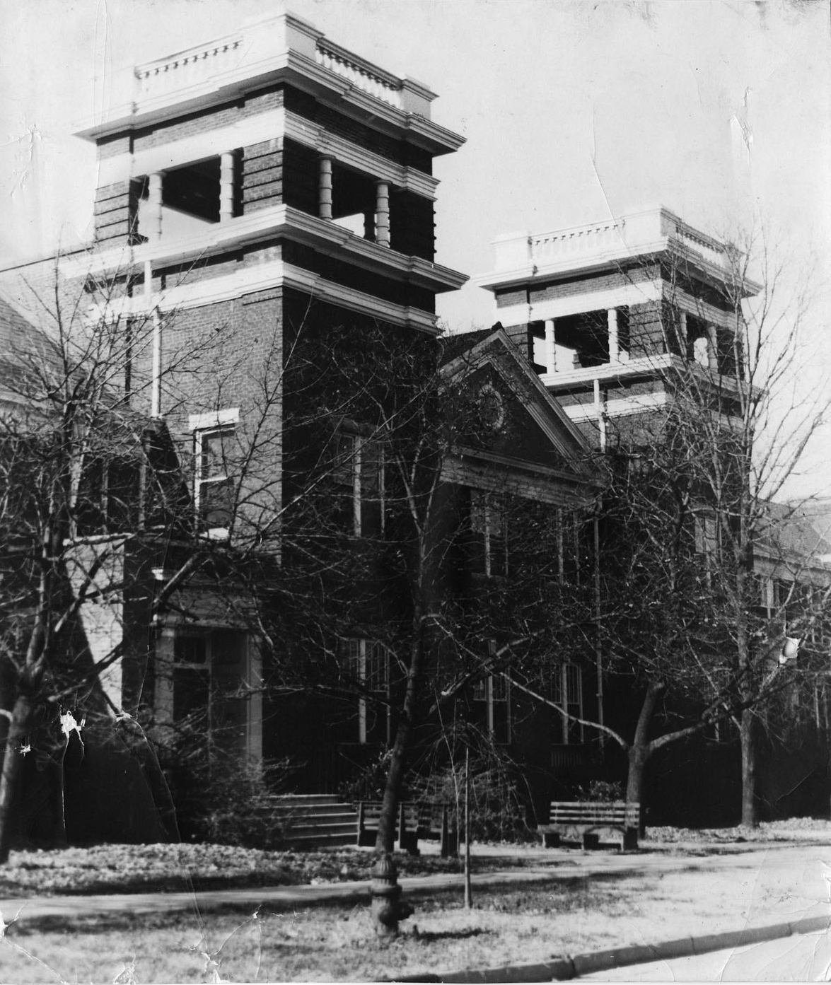 The Ghouls of UNCG – THE CAROLINIAN