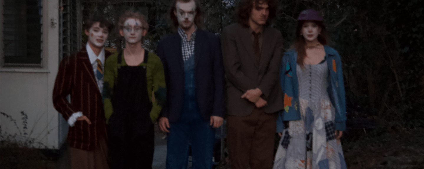 Burlap Circus’s Album ‘Avenue’ Succeeds Where Many Indie Contemporaries ...